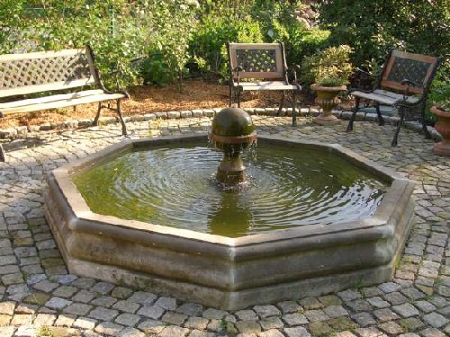 Art.-Nr. 785 | Barocker Sandstein Brunnen